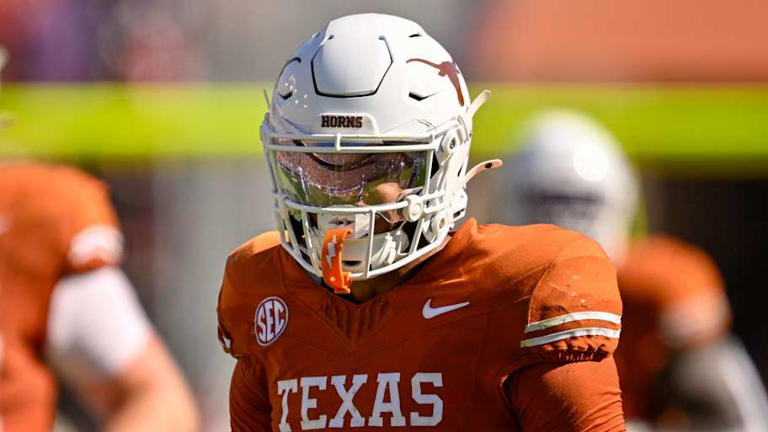 Texas Longhorns WR DeAndre Moore Jr. makes surprising decision on future