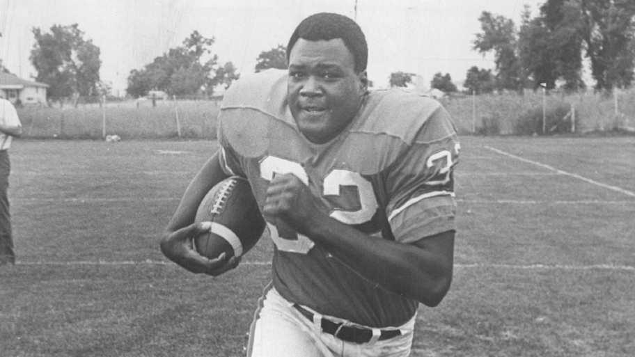 WVU football's first-ever 1,000-yard rusher passes away at 80 years old