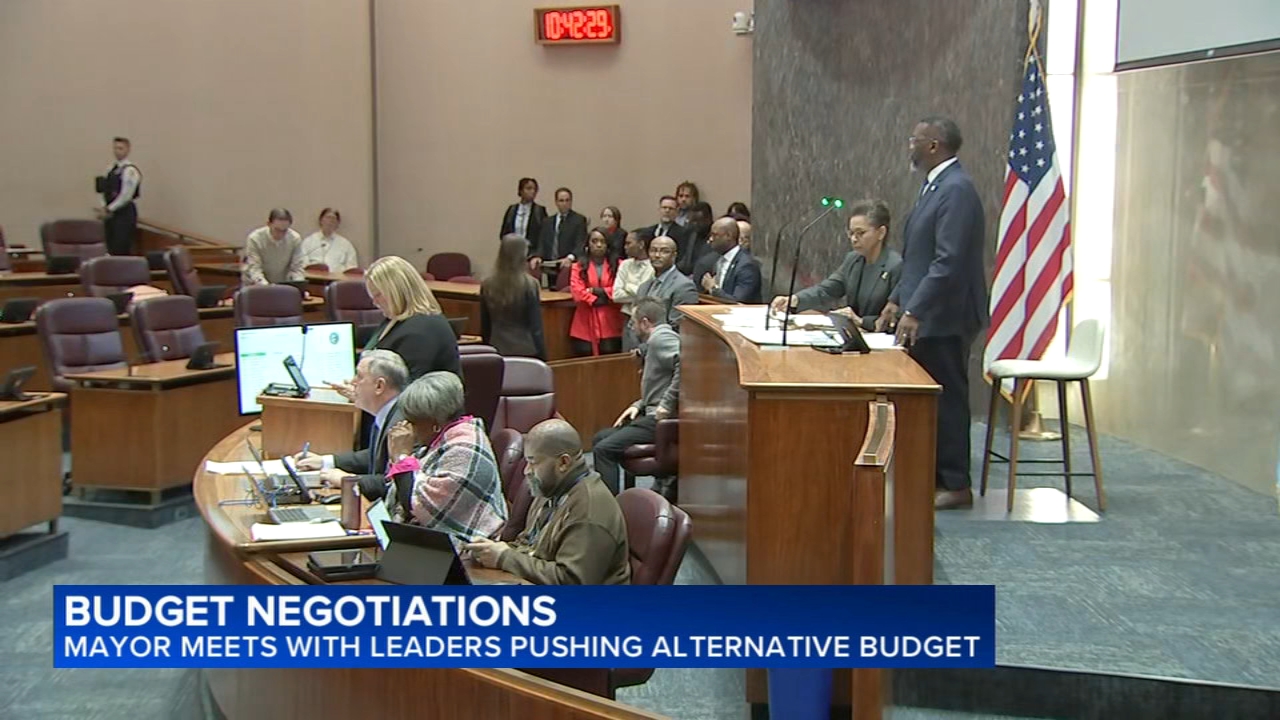 Mayor Johnson, alderpersons remain at stalemate in budget negotiations ...