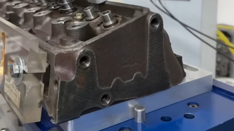 How Chevy's double hump heads shaped small block V8 power