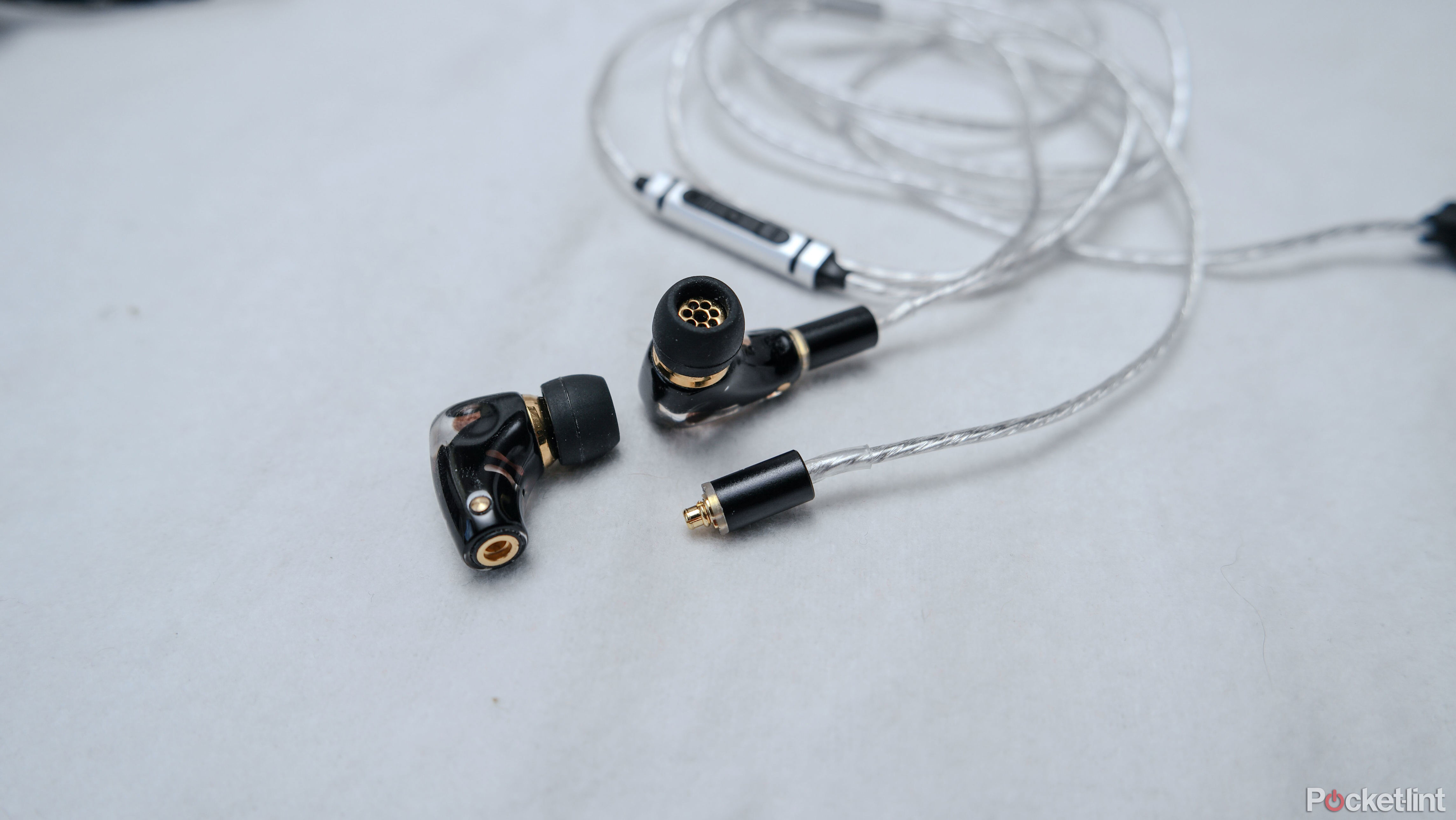 These $250 earbuds solve a big problem for lossless newbies