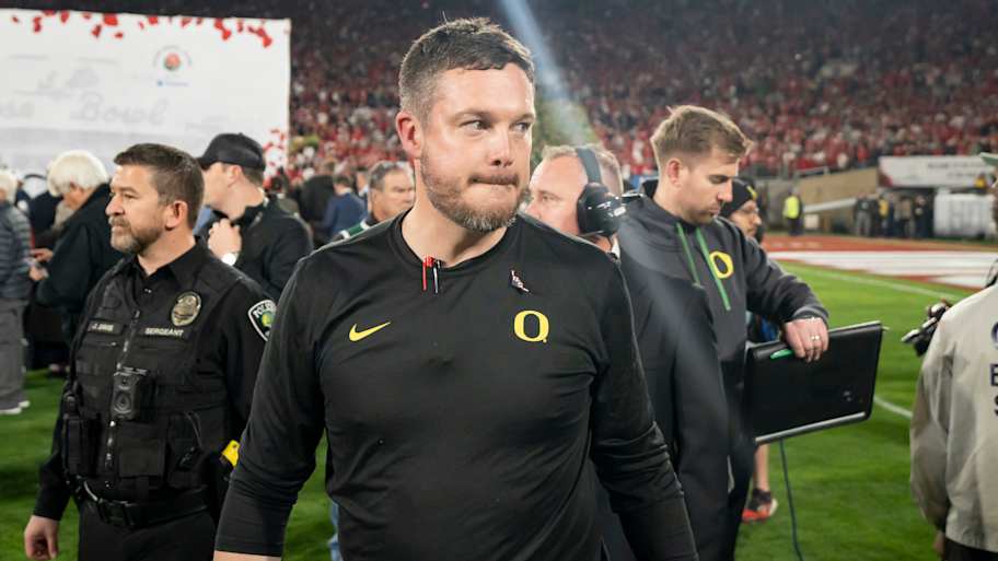 Oregon coach Dan Lanning coy on receiver injury timelines before ...