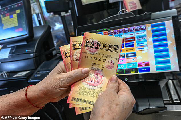 9 Powerball numbers on a hot streak since September as insiders explain ...