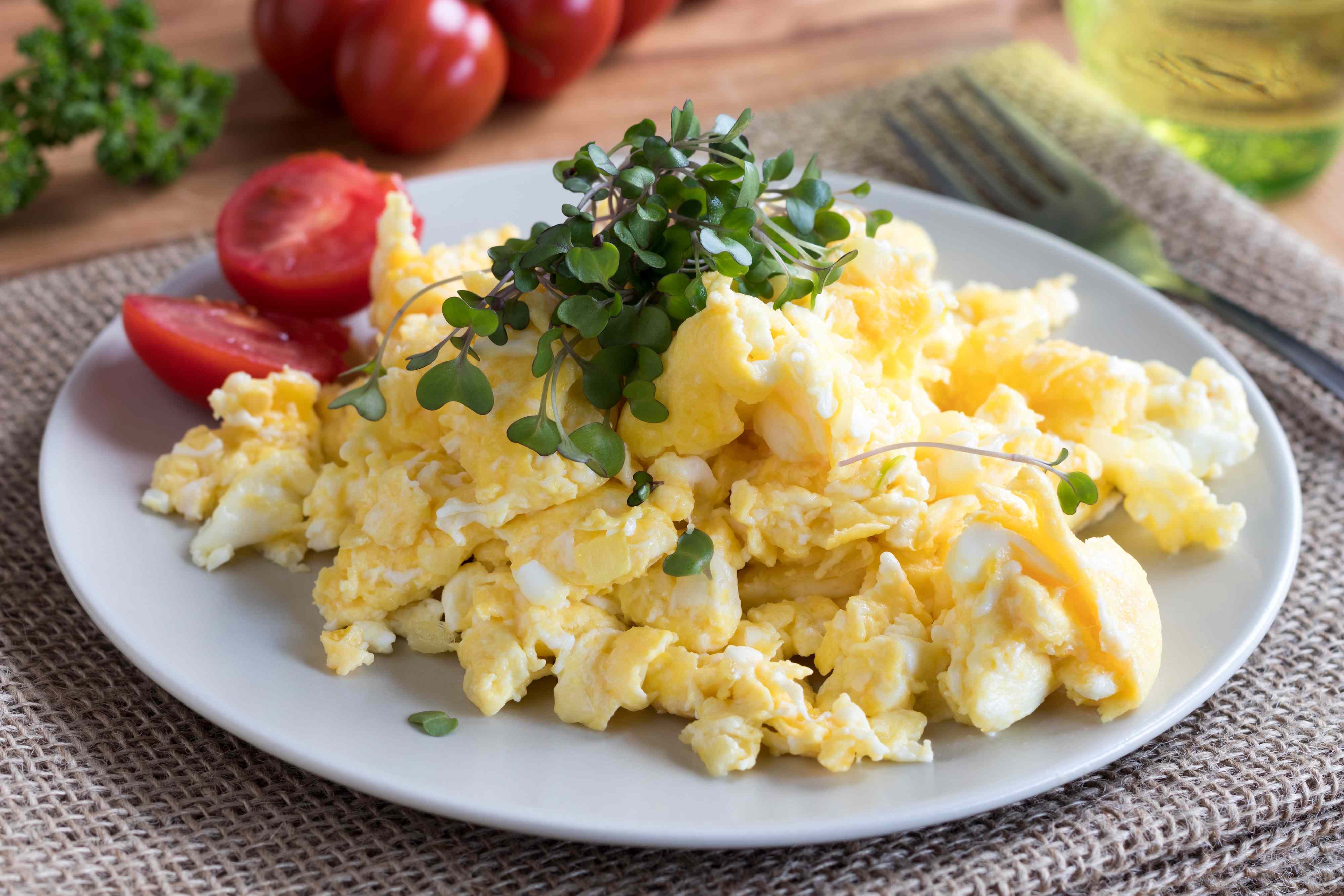 8 foods naturally high in vitamin B12