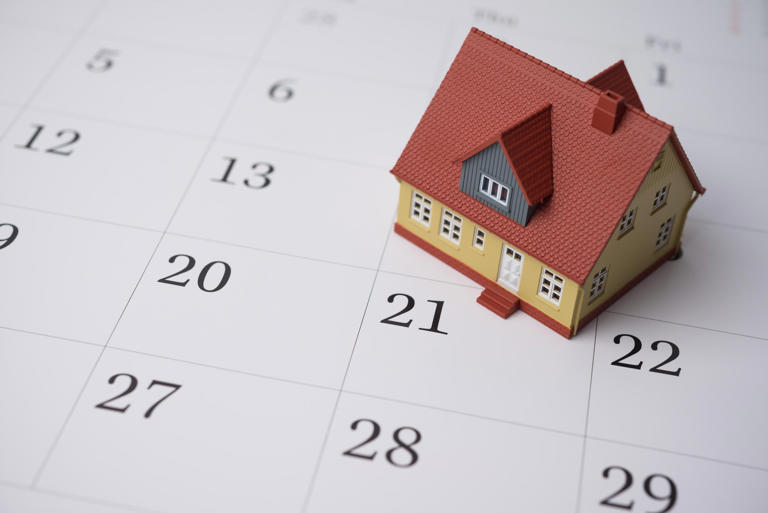 Here's how much a $700,000 mortgage can cost per month, following the ...