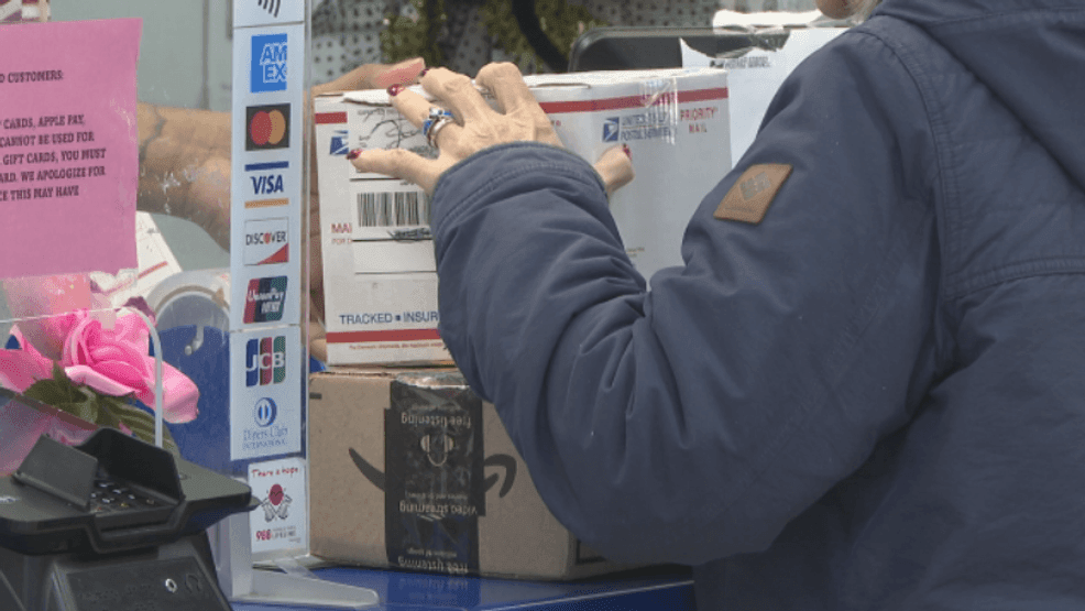 How the USPS is handling the holiday delivery surge