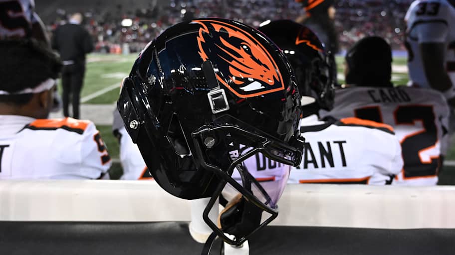 Lee Marks rumored to be Oregon State's next RB coach