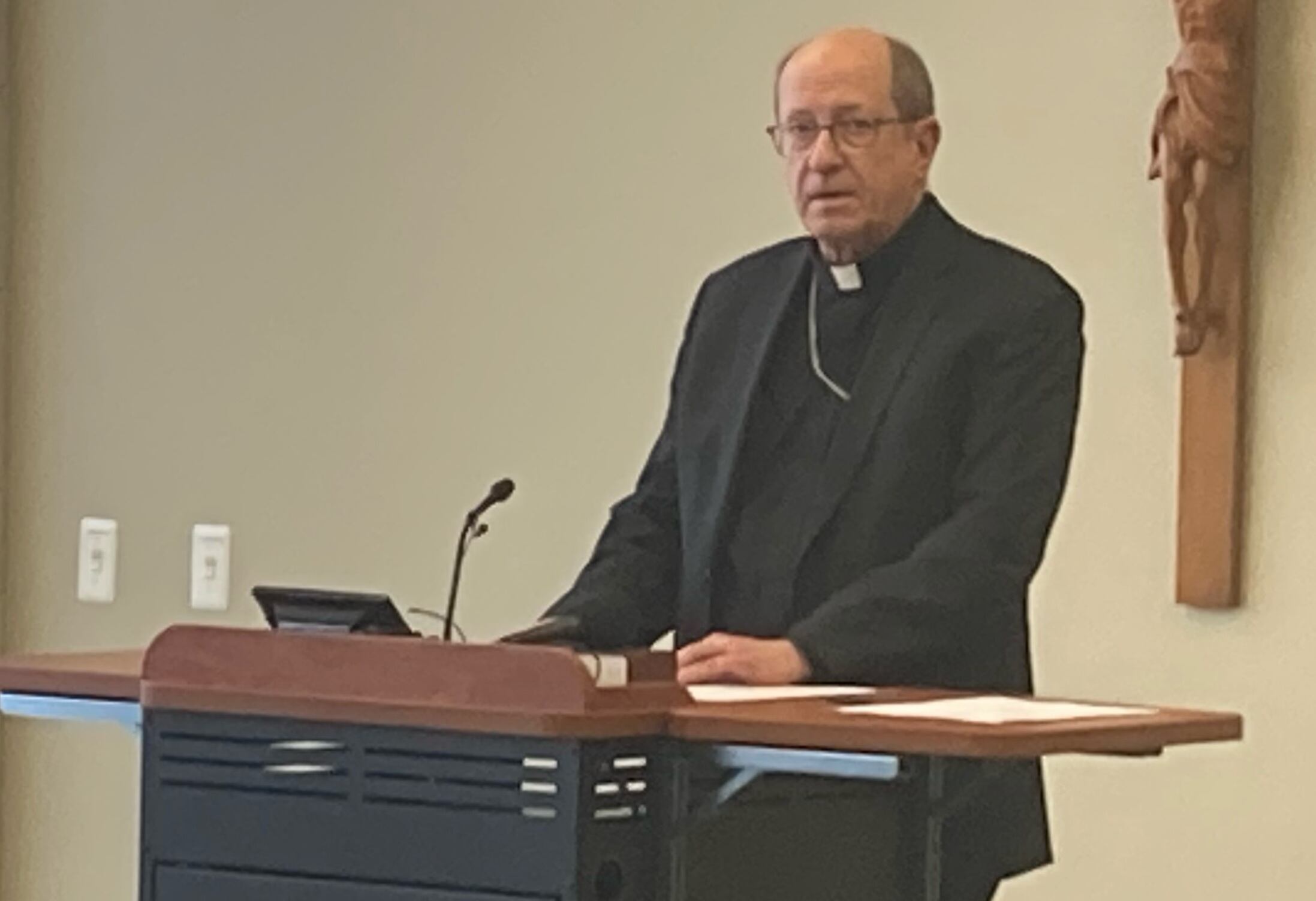 Grand Rapids bishop apologizes for past clergy abuse after state probe