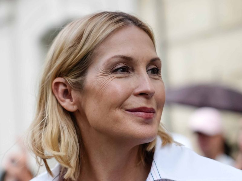 Modern und elegant: Die perfekte Frisur für ü50-Frauen ist ...
