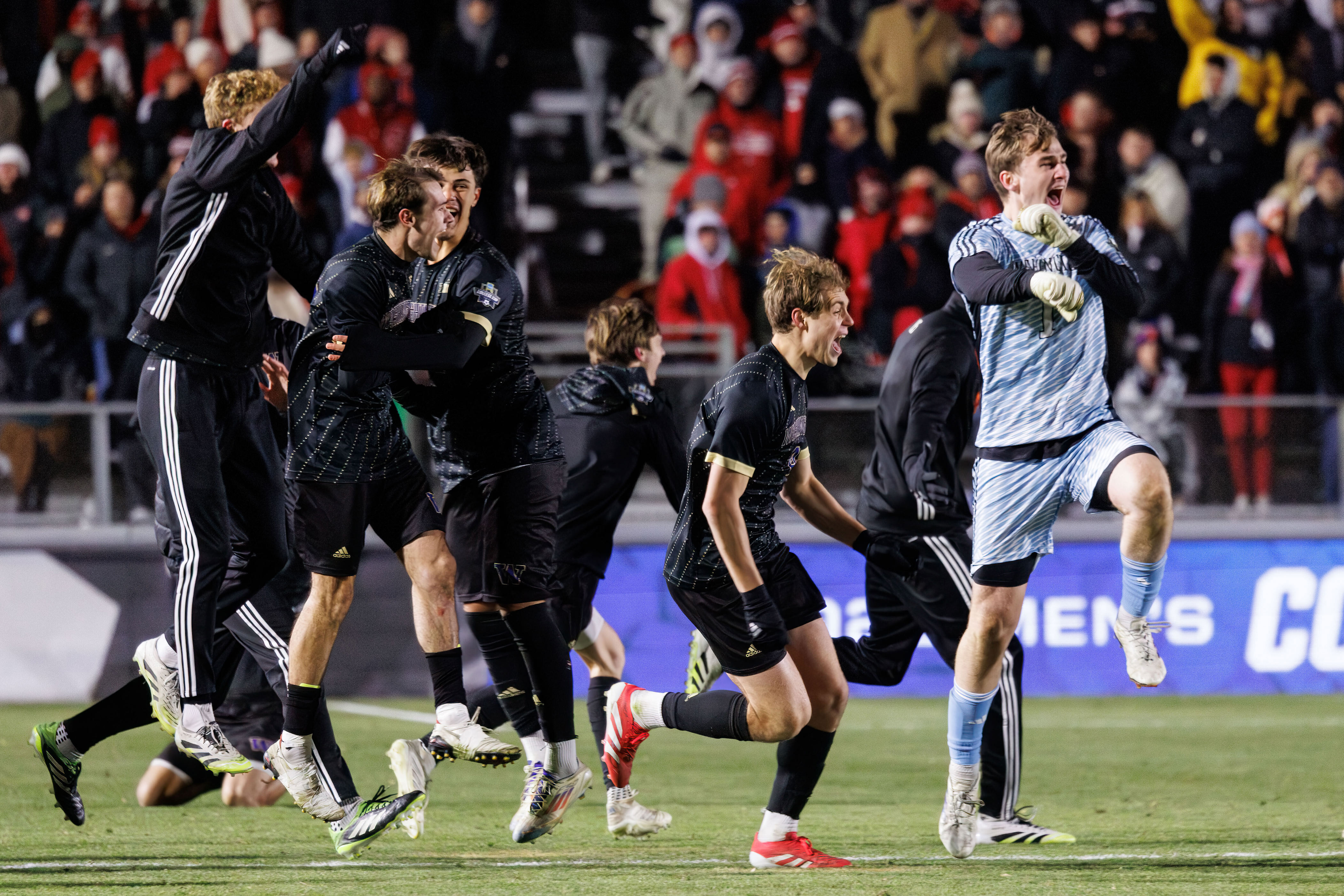 Harrison Bertos scores in OT to help Washington beat NC State 3-2 and ...