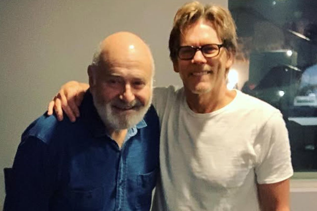 Kevin Bacon tears up in emotional tribute to "A Few Good Men" director ...