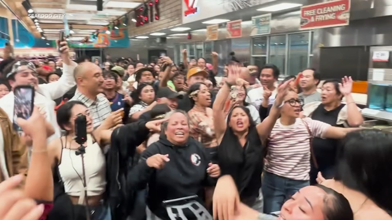 Here's a look at popular 'Late Night Madness' event at Filipino ...