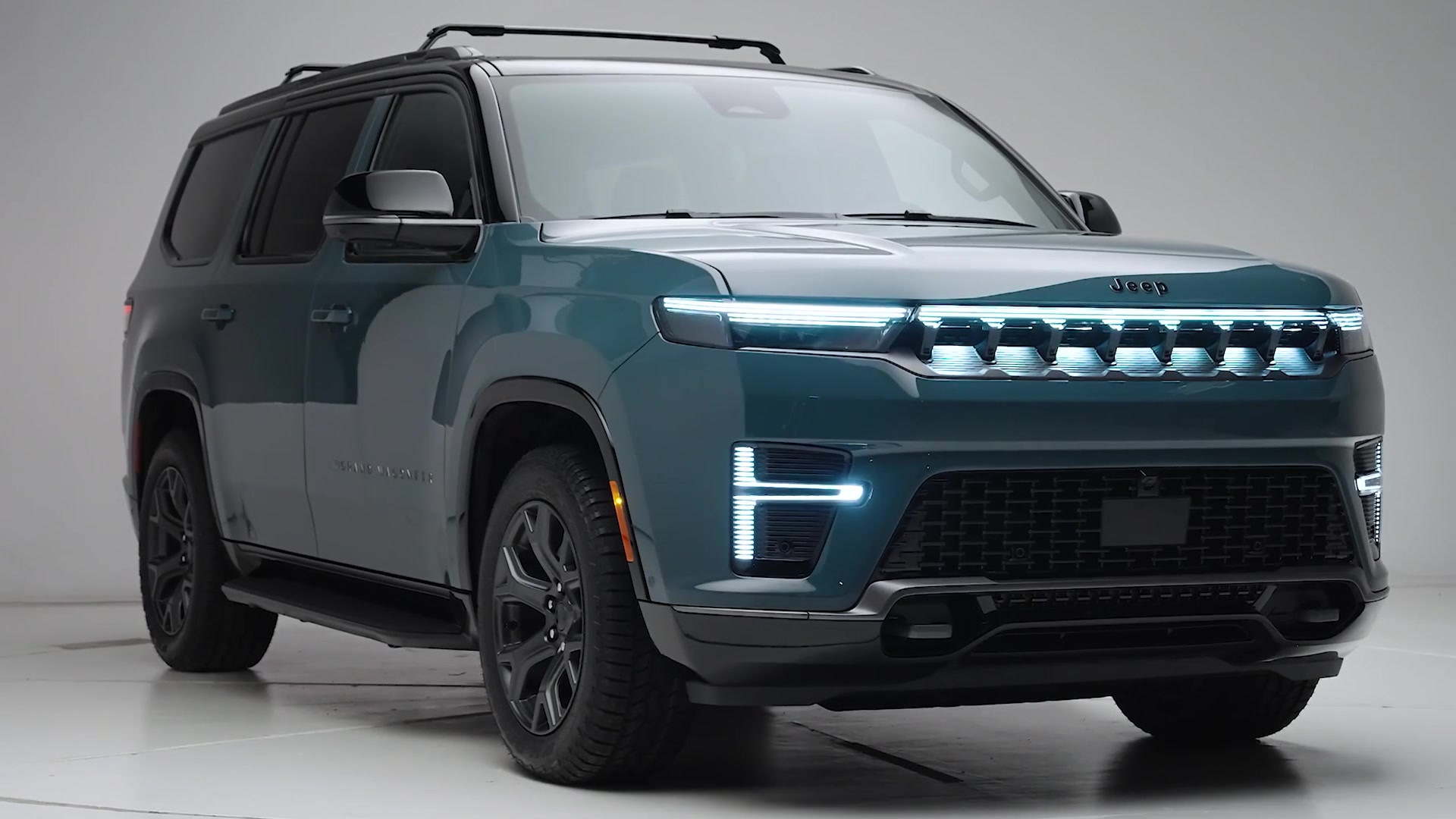 2026 Jeep Grand Wagoneer - America's first REEV
