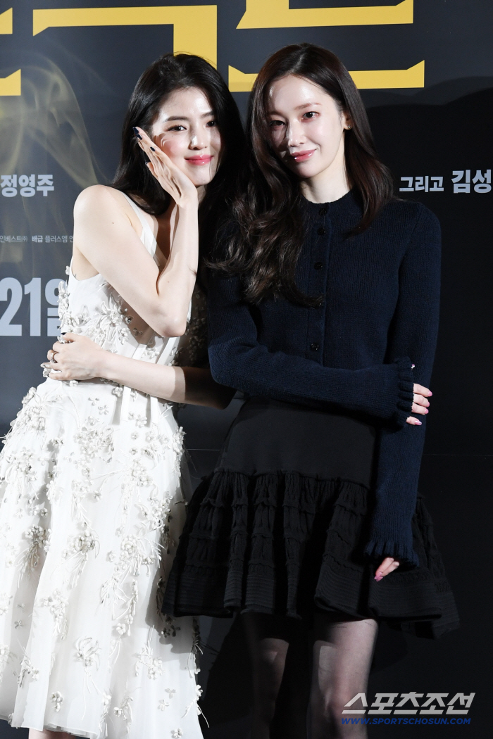 Han Sohee, Jeon Jongseo, your heart flutters today as well