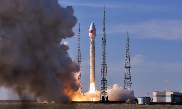 China fails second attempt at reusable rocket test, falling further ...