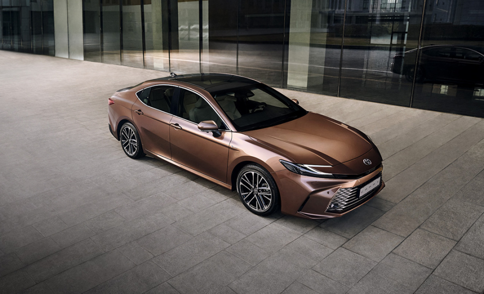 The 2026 Toyota Camry Hybrid just raised the bar—and it’s still ...