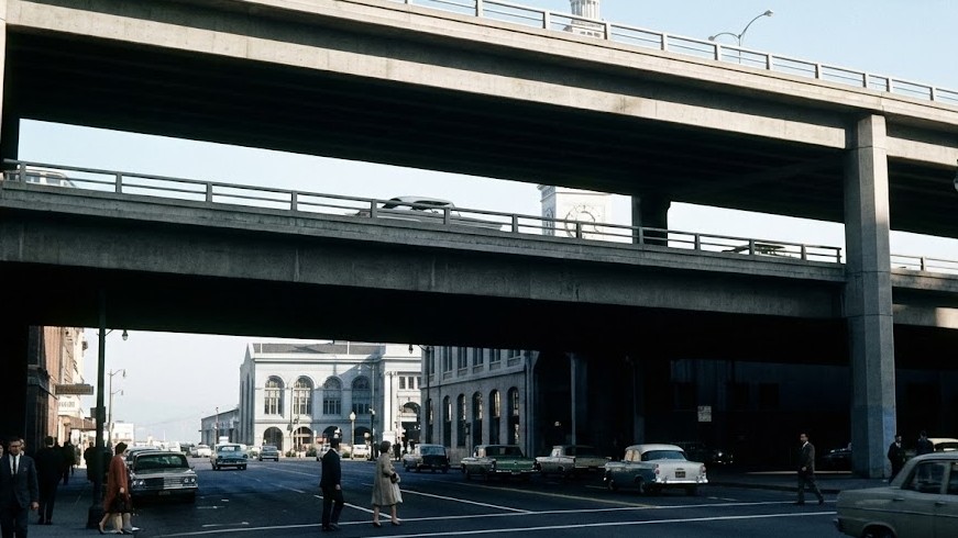 What made the Embarcadero Freeway unacceptable