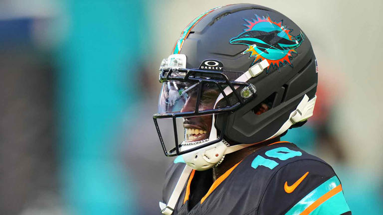 Dolphins’ Tyreek Hill ducks out with The Office meme amid social media ...