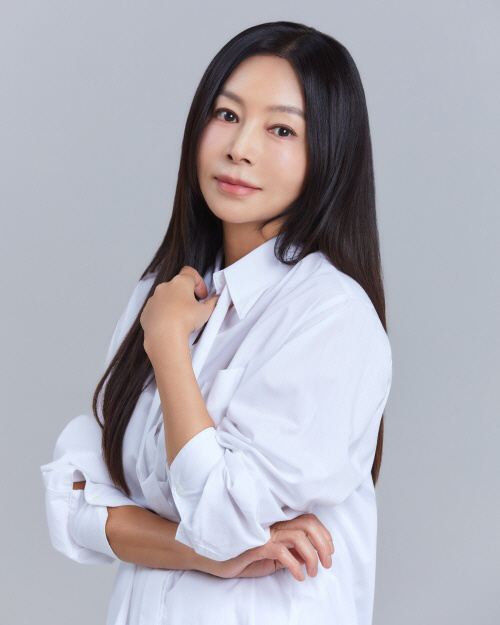 Hwang Shin-hye and Park Won-sook are in position. Let's live together in the single mom version ...