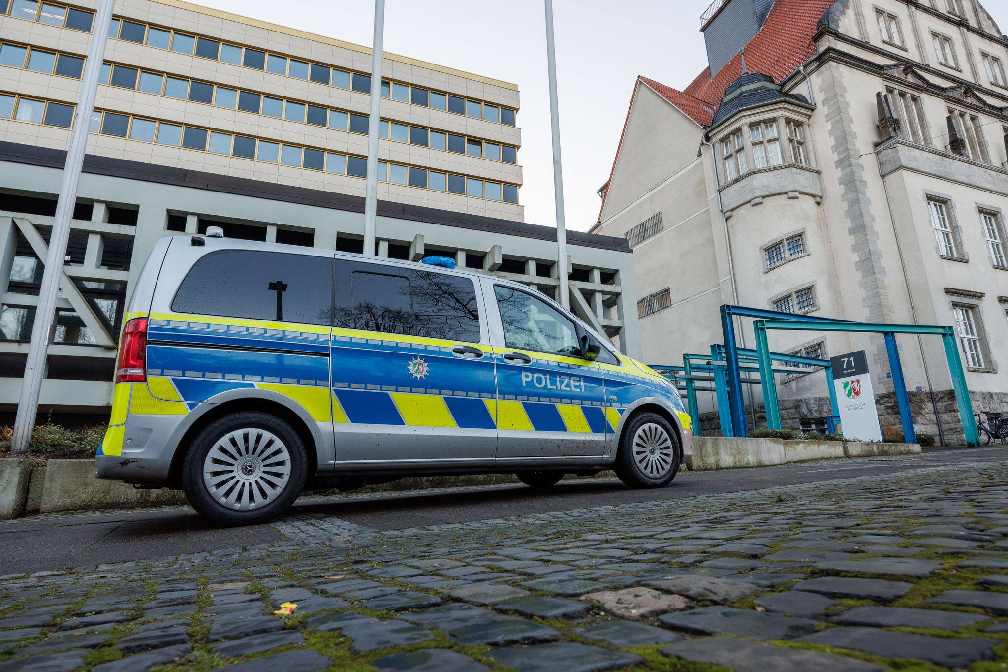 Prozess um Millionenbetrug bei Bauunternehmen in Bielefeld