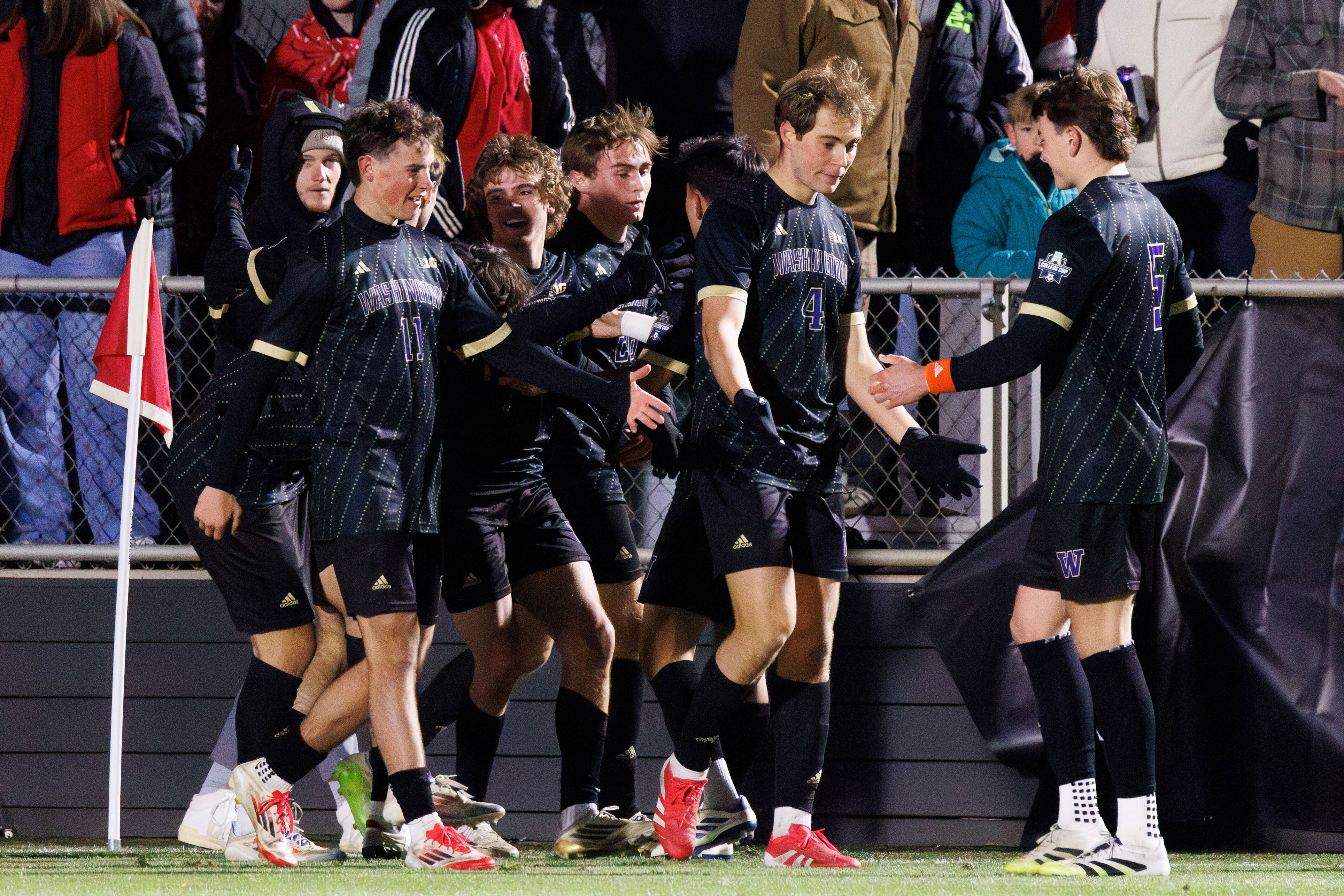 Harrison Bertos scores in OT to help Washington beat NC State 3-2 and ...