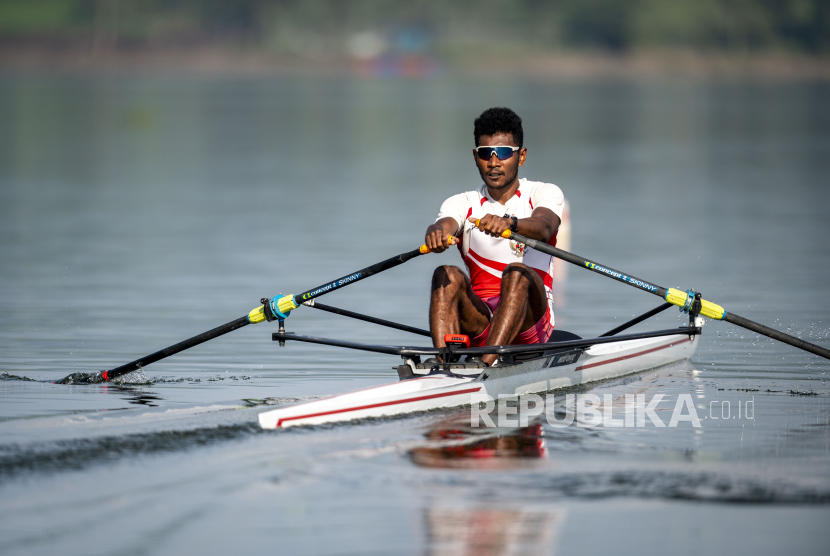 Emas dayung dan tambahan medali triathlon warnai hari kedua SEA Games ...
