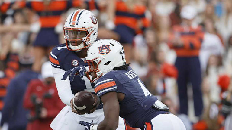 College football QB enters transfer portal before seventh season