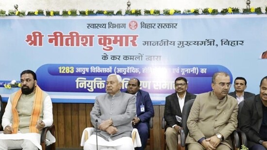 'Utterly pitiable': RJD, Congress question Nitish Kumar's mental health ...