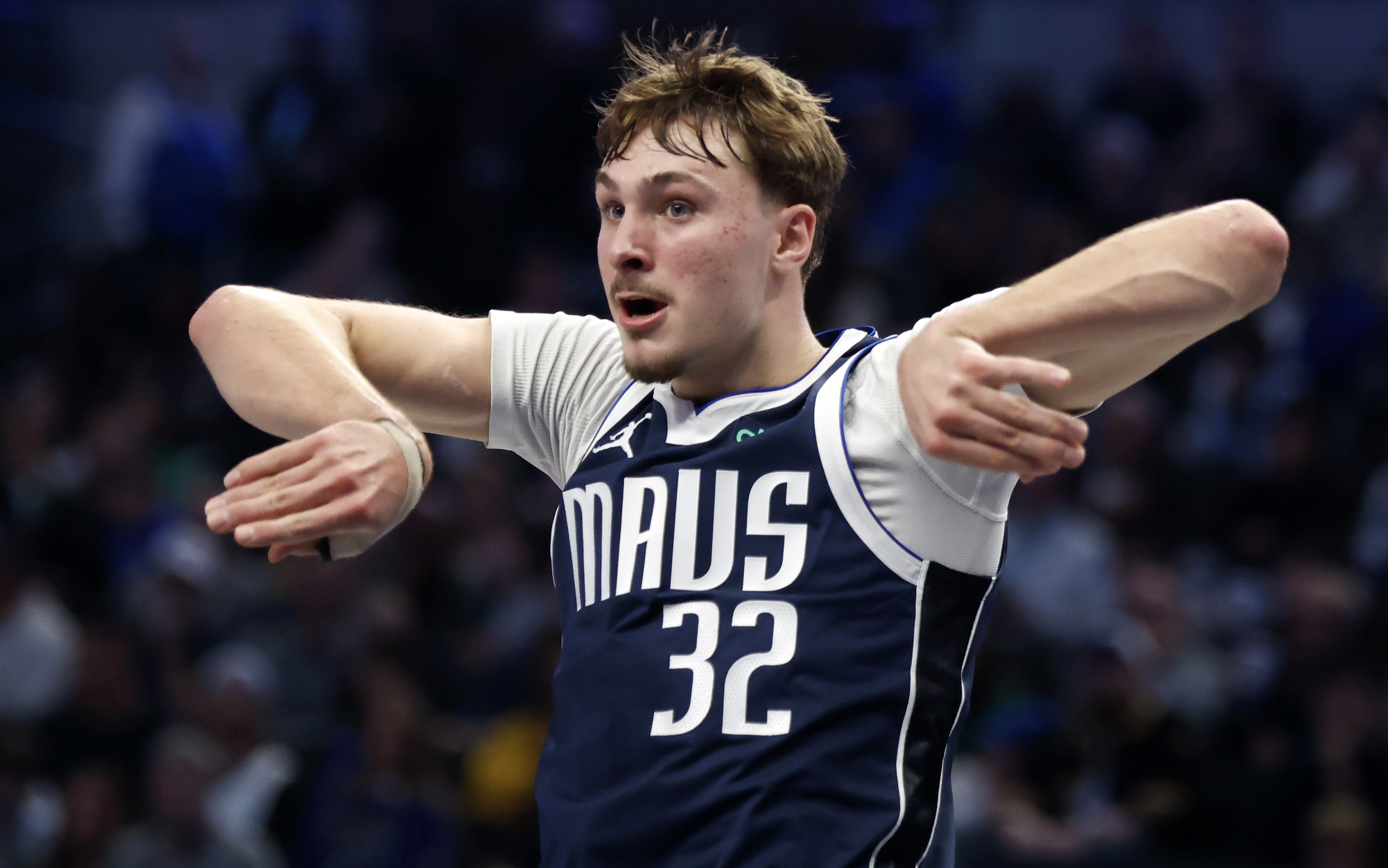 Mavericks' Cooper Flagg breaks LeBron James' 20-year record