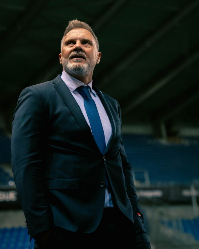 Director Ji Han-pa, who actually signed a life-long contract, changed ...