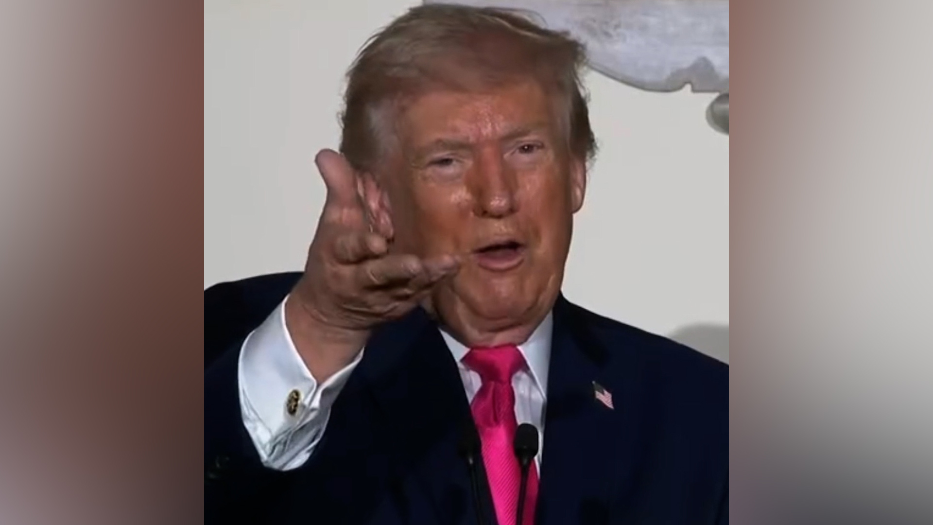 Donald Trump distracted by Ivanka lookalike