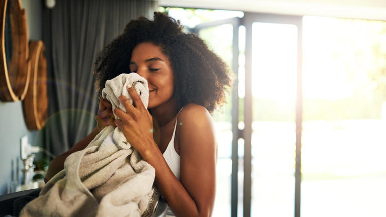 Martha Stewart's Relaxed Approach To Avoid Musty Clothes In The Washing ...