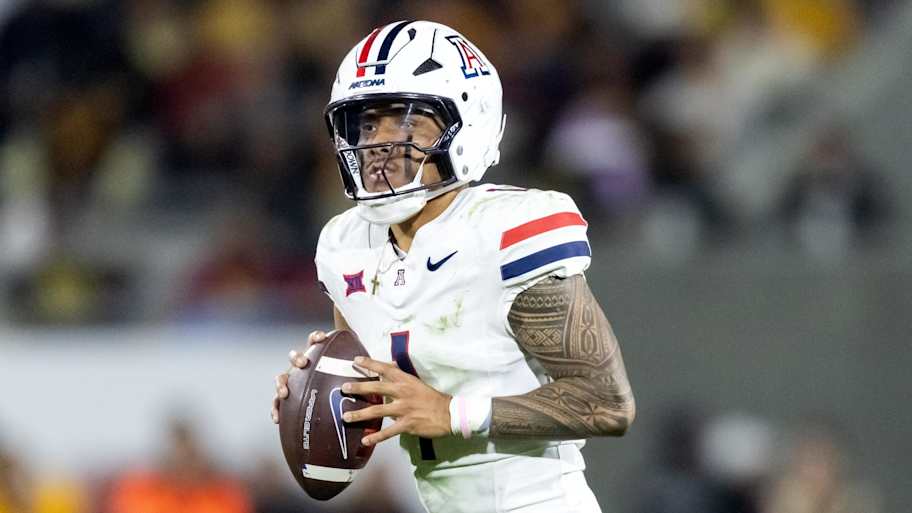 Arizona trending for three-star 2027 quarterback