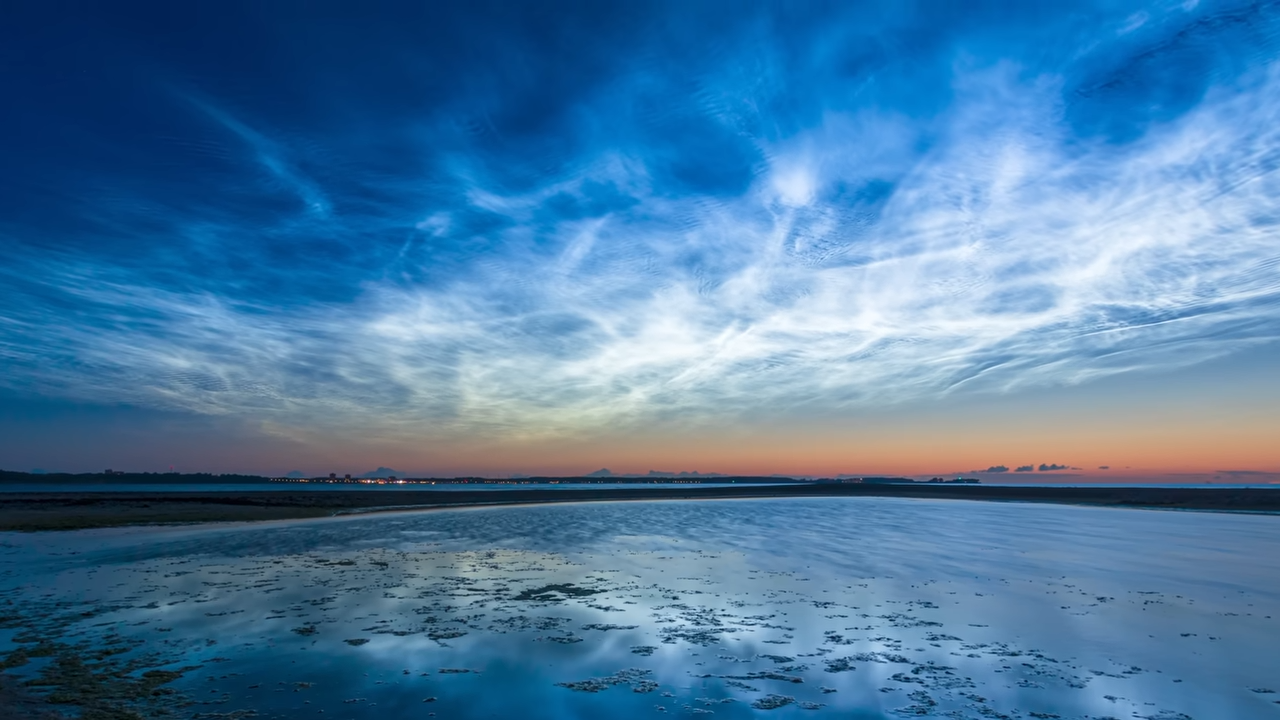 Why these beautiful clouds are actually a warning sign