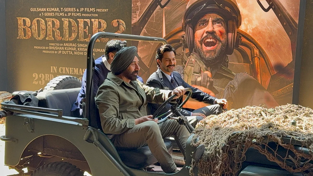 Sunny Deol gets teary-eyed at his first public event after Dharmendra's ...