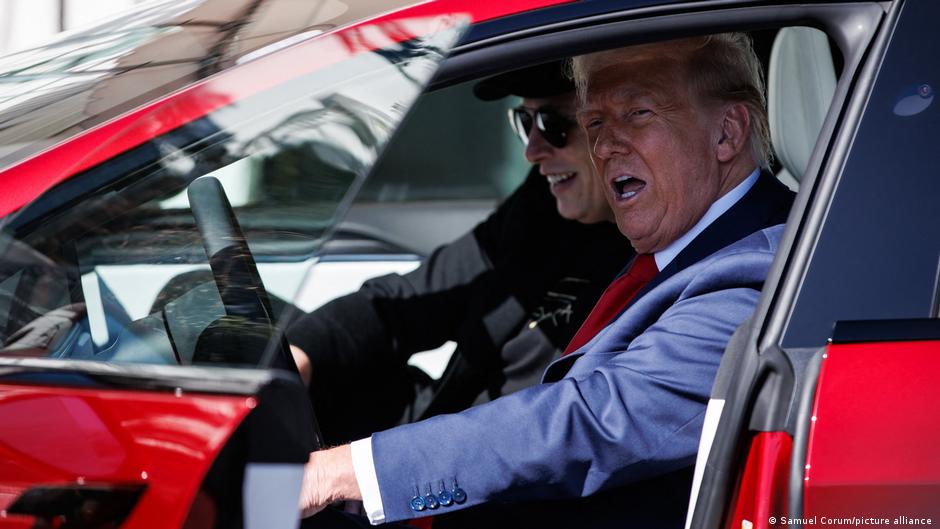 Gas-loving Trump cedes electric car market to China