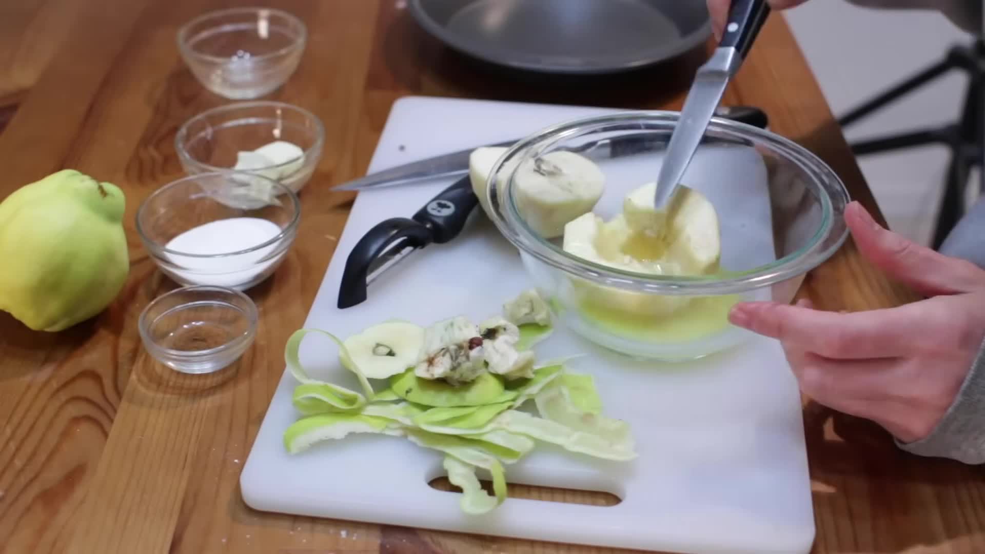 How to eat a quince | Easy baked quince recipe