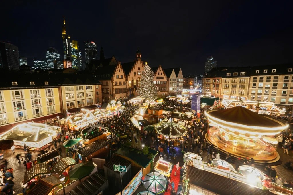 Suspected 'Islamist' Christmas market terrorist plot foiled in Germany