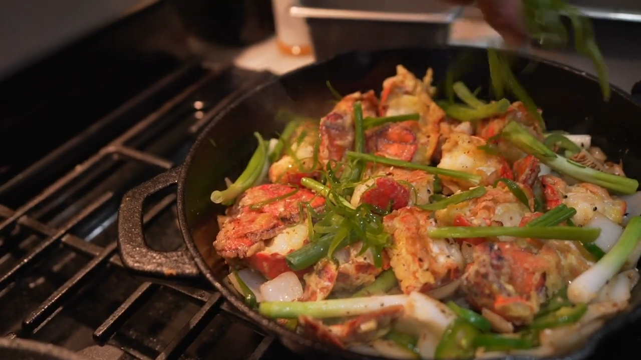 The $100 cooking experiment that delivers a fusion menu with serious impact