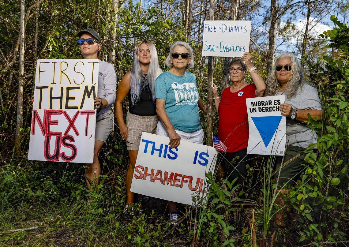 'Everybody thinks it's shut down.' Why protesters won't leave Alligator ...