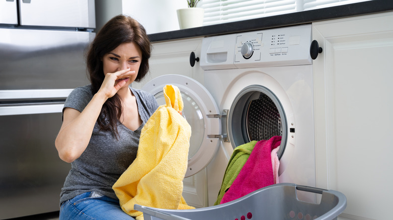 Martha Stewart's Relaxed Approach To Avoid Musty Clothes In The Washing ...