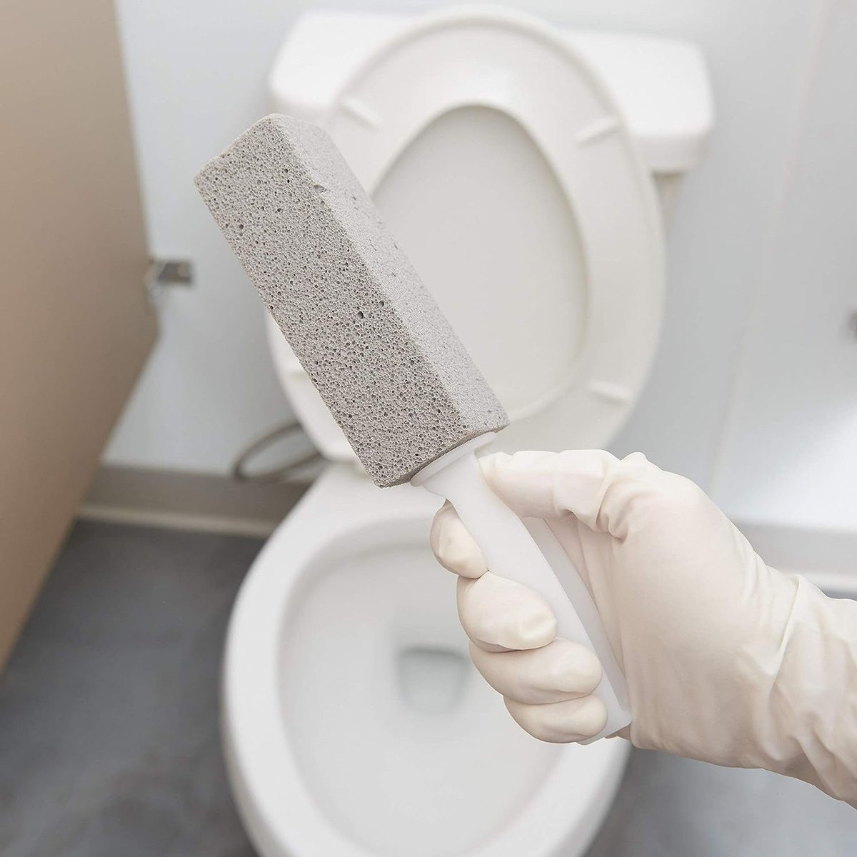 10 toilet cleaning hacks that make a dirty job so much easier