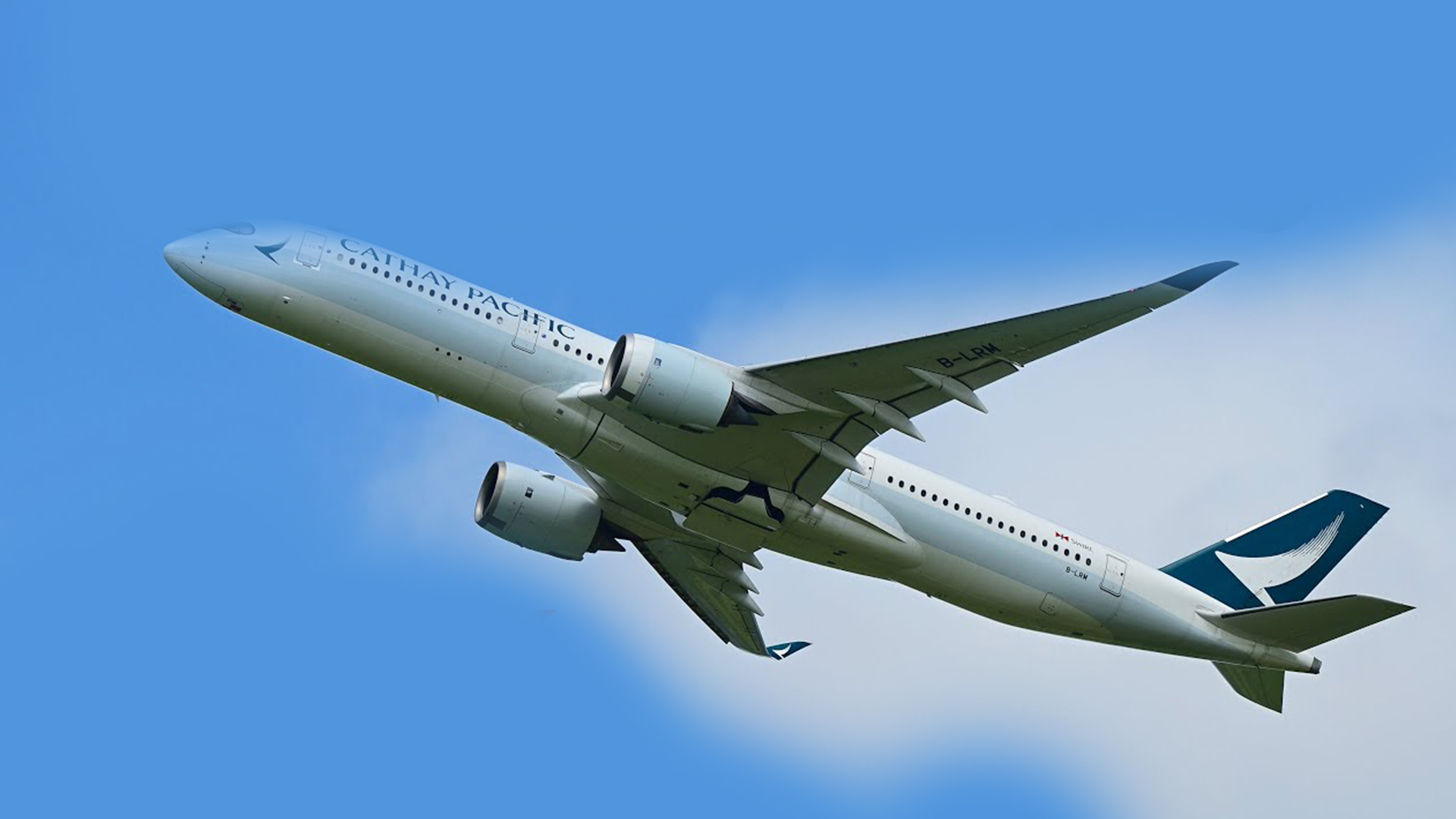 Cathay Pacific Airbus A350 takes off smoothly