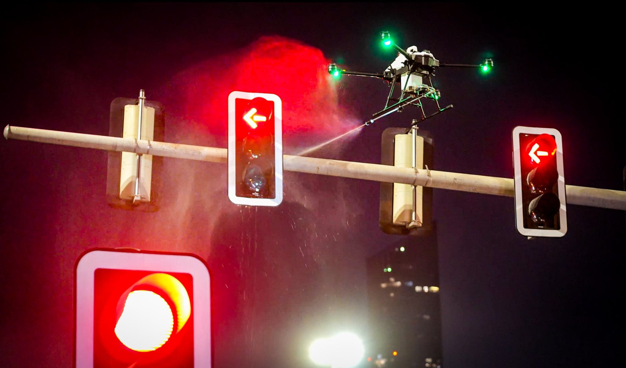 Dubai uses drones to clean traffic lights
