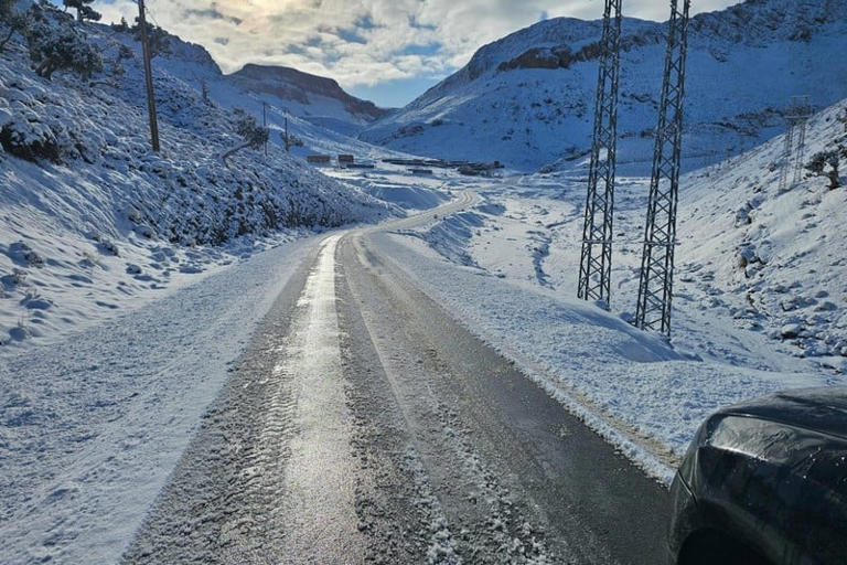 DGM flags 15 to 30 cm snowfall in 11 provinces from Friday afternoon