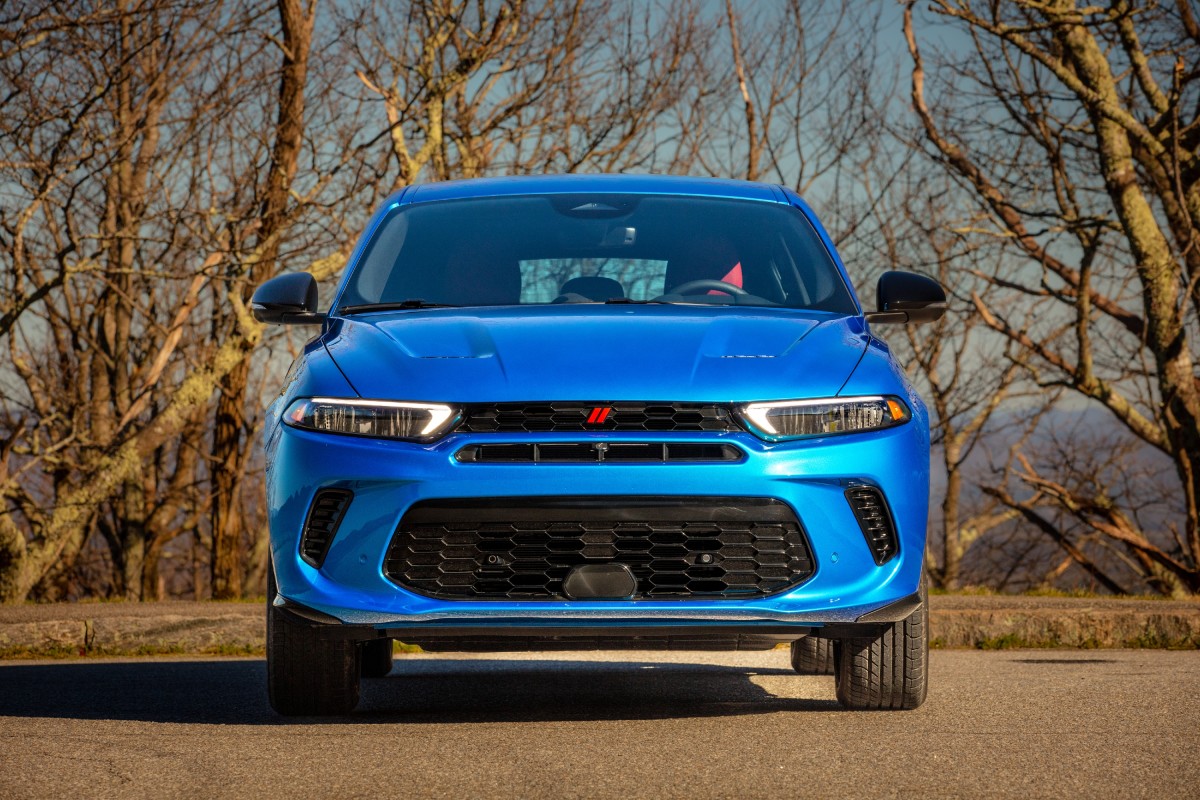 Dodge officially kills Hornet after sales collapse