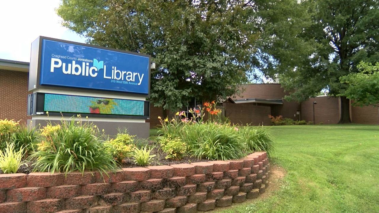 Library hosting free record sealing clinic