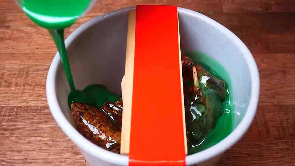 What happens when you let the wood decide the shape