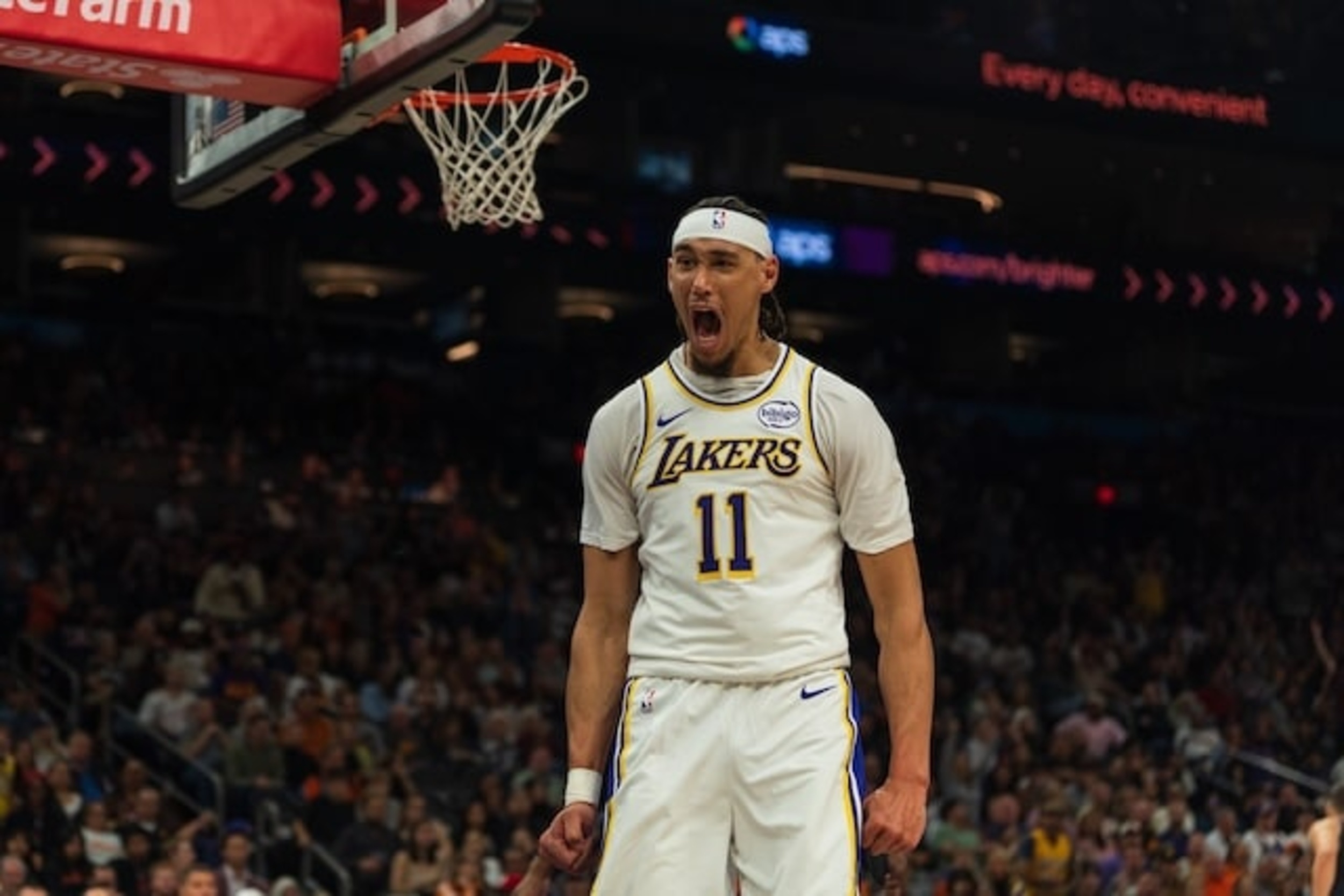 Jaxson Hayes credits Jake LaRavia for setting up poster dunk
