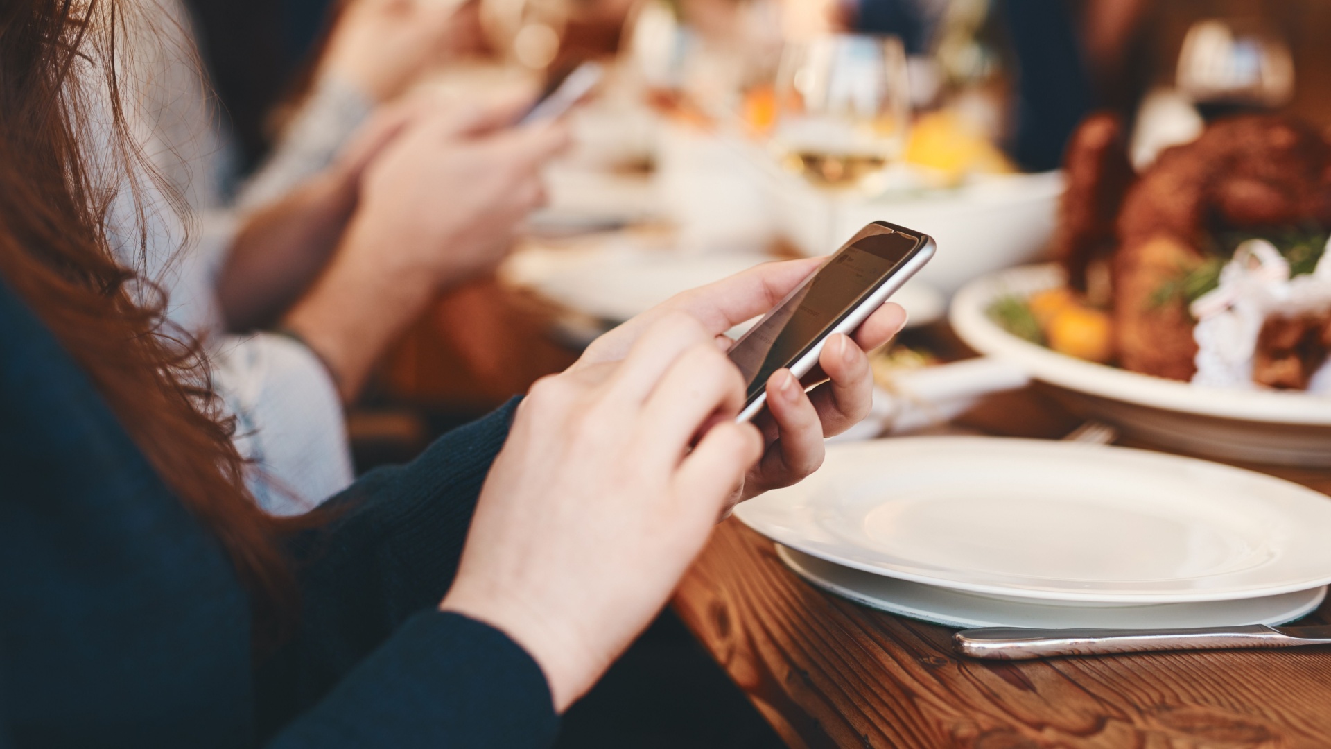 11 things you might do at the table that Brits find impolite